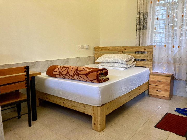 West Orange Lodge - Tanzania