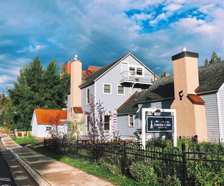 Fireside Inn & Hostel - Breckenridge, CO