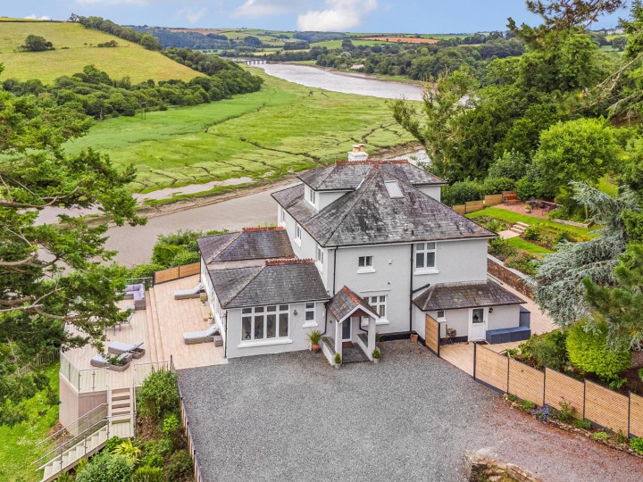 Mallacleave House - Bideford
