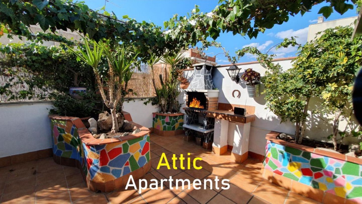 Attic,terrace & Bbq, Airport 15 Min, Cruise-port 30 Min, Fácil Enlace Metro Barcelona - Cornellà de Llobregat