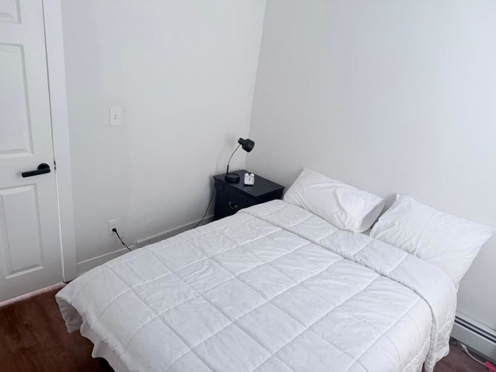 Cozy Single Room - Fall River, MA