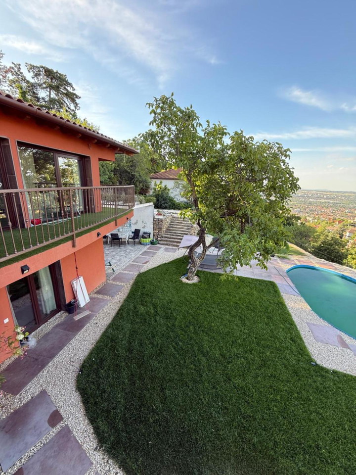 Brand New House With Beautiful View - Pécs
