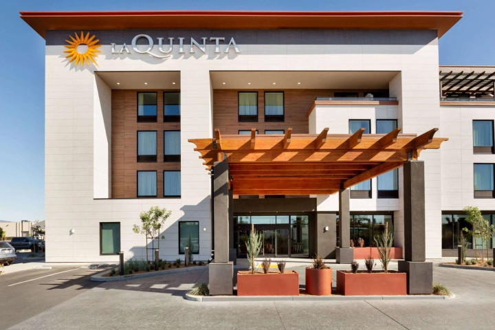 La Quinta Inn & Suites By Wyndham Santa Rosa Sonoma - Santa Rosa, CA