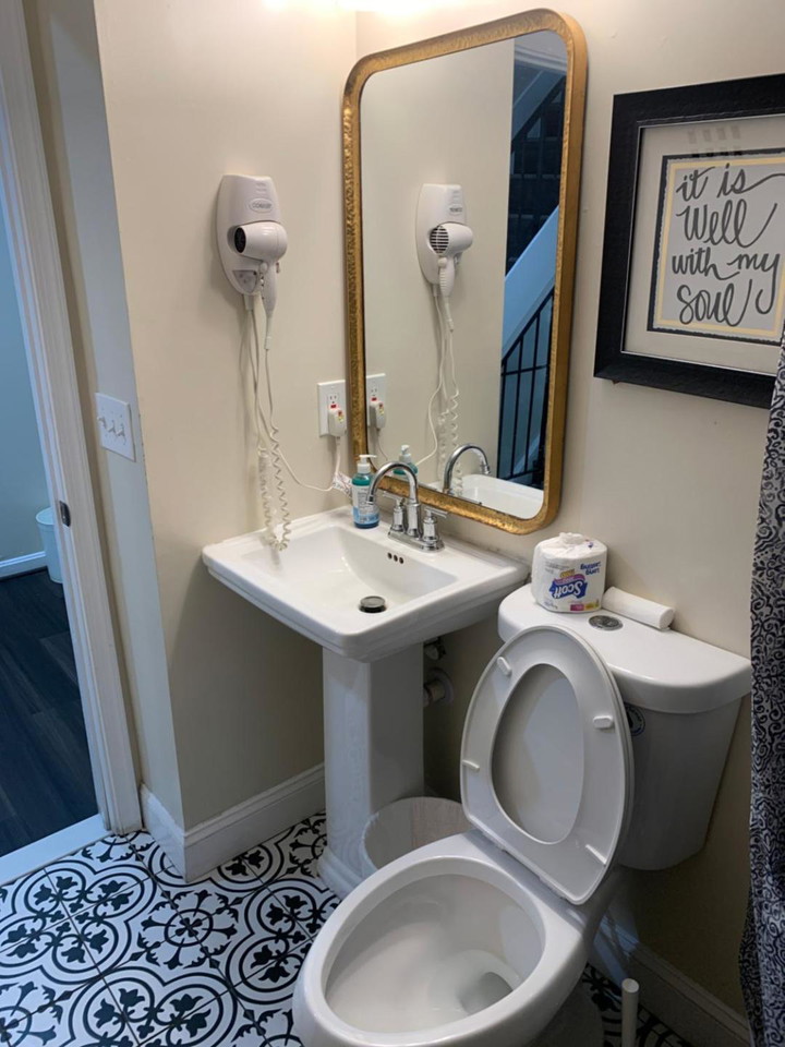 Beautiful Bedroom Next Camden Yard And M&t Stadium - Chesapeake Bay