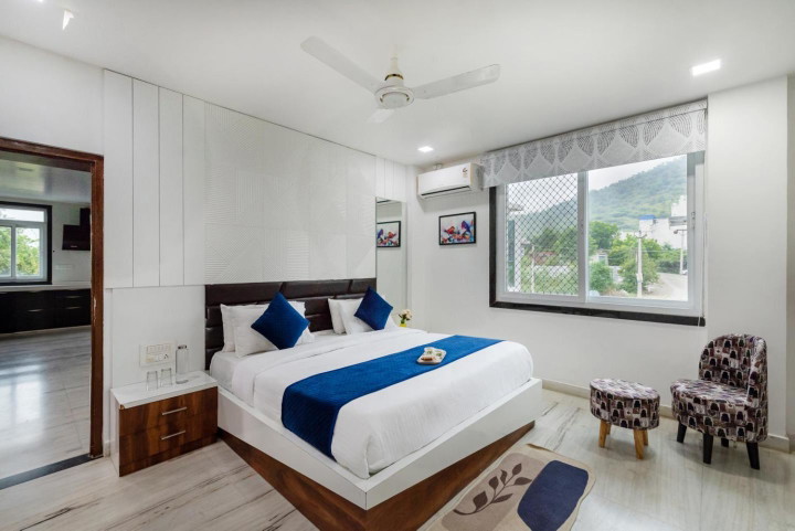 Sunset View Villa 966o9o1oo6 Luxury 5bhk Villa With Pool In Nathdwara 2km From Temple Only By Sk - Nathdwara