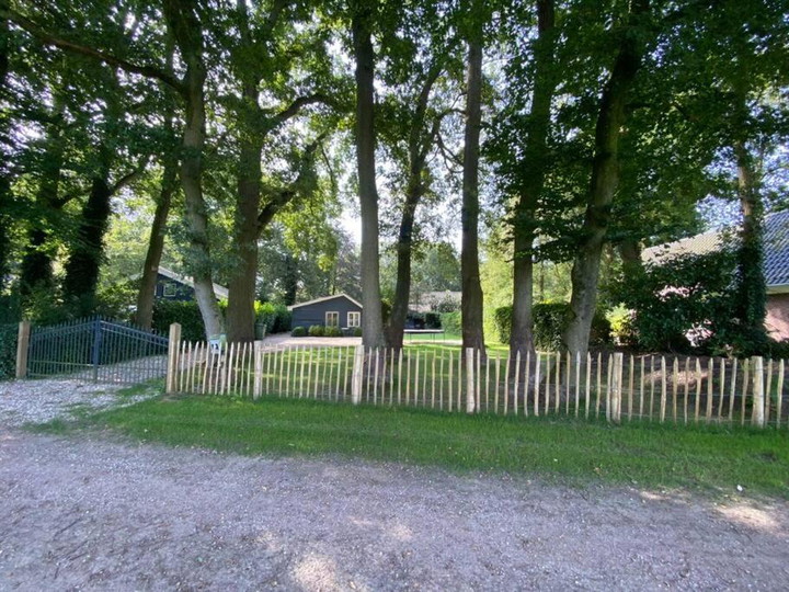 Prachtig Huisje Met Grote Tuin Op De Veluwe - Apeldoorn