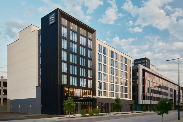 Ac Hotel By Marriott Denver Rino - Okinawa