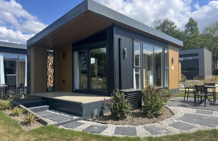 Vakantiepark De Zeeuwse Parel - Hotel Chalet - Zierikzee