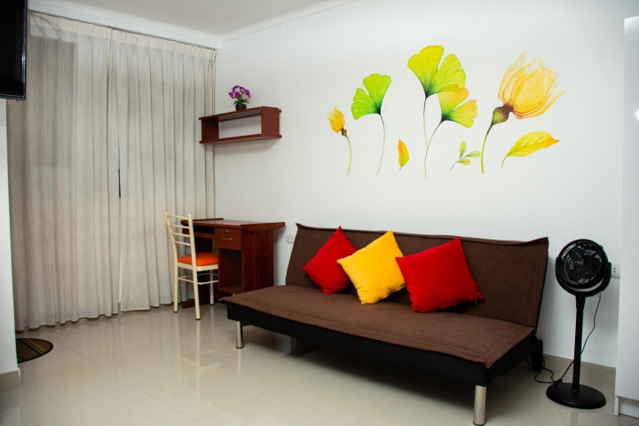 Departamento En Chimbote Con Cochera - Santa