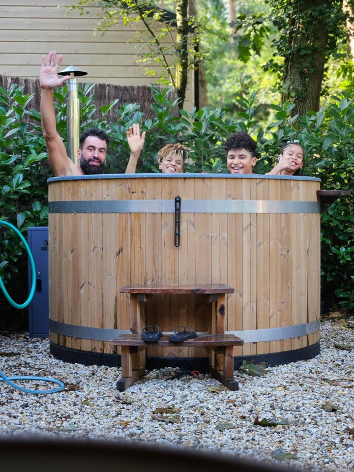 Forest Finest, Luxe Chalet Met Hot Tub Mooie Overkapping En Prachtige Tuin Met Veel Privacy - Apeldoorn
