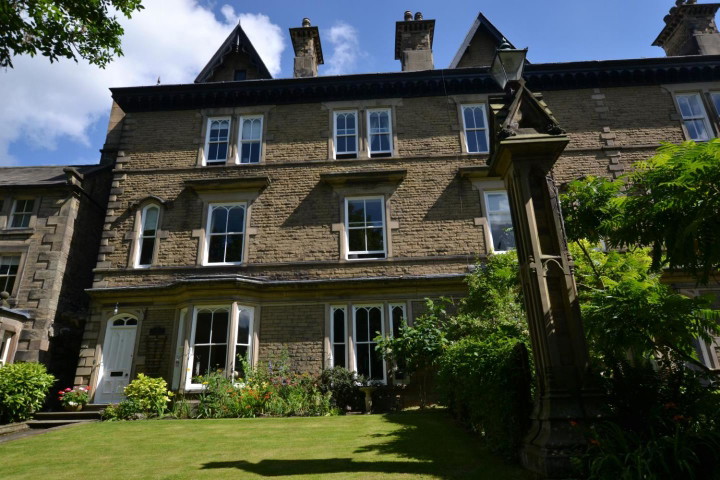 Glendon Bed And Breakfast - Bakewell