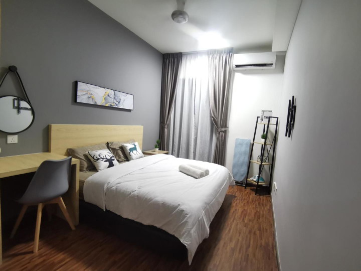 K Avenue B09 Studio King Bed - Kota Kinabalu