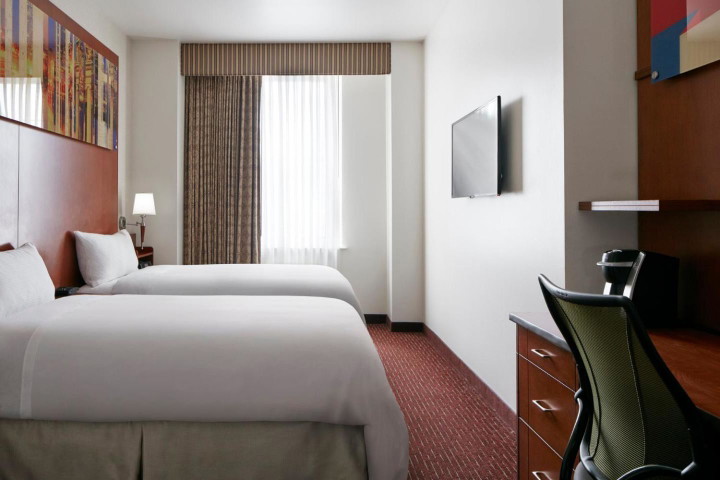 Club Quarters Hotel Rittenhouse Square, Philadelphia - Villanova, PA