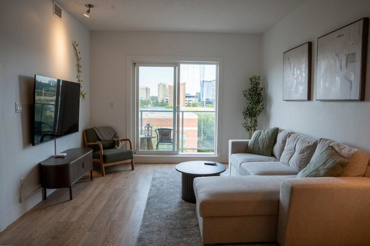 Modern Riverfront Stay At The Banks 310 - Saskatoon