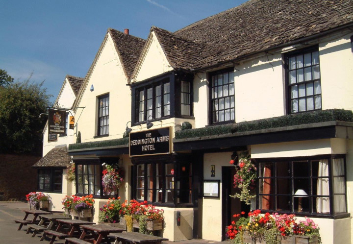 The Deddington Arms - Bicester
