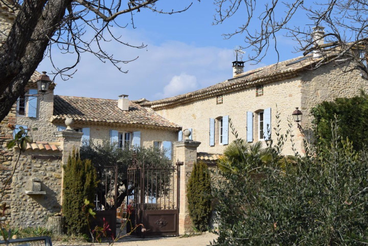 Gite Le Figuier-la Roseraie Du Val'ensoleillé - Alpes-de-Haute-Provence