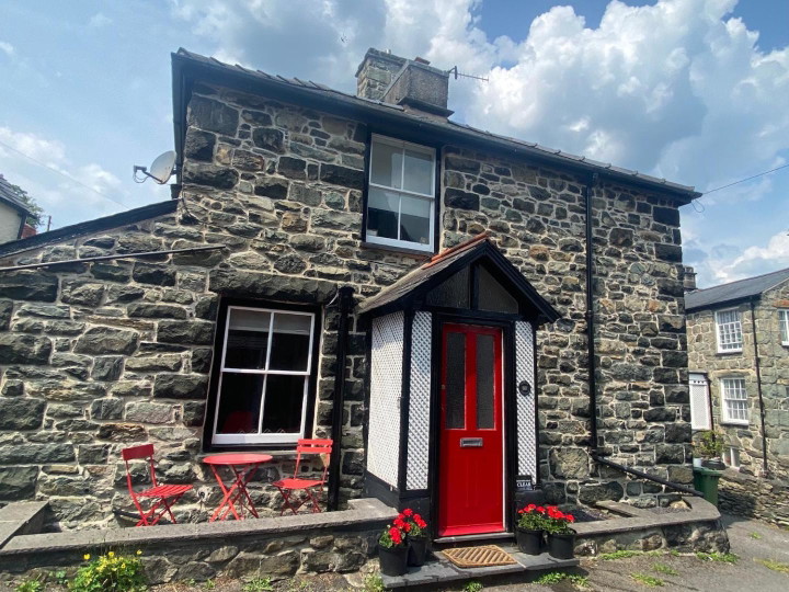 Cottage In Heart Of Dolgellau With Parking - Dolgellau