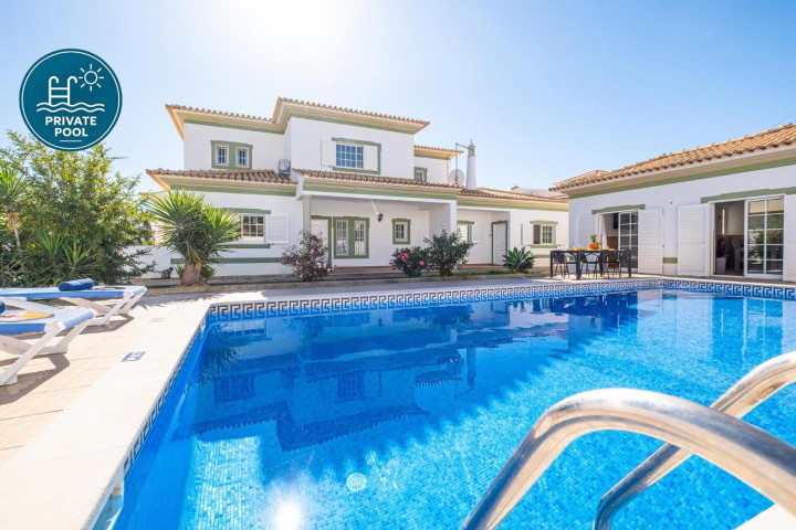 Villa Bahia - Moradia Com Piscina De áGua Salgada Em Albufeira - Albufeira