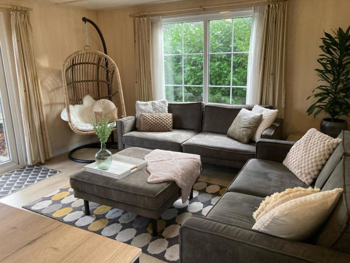6 Persoons Chalet Op De Veluwe Bij Binnen En Buiten Zwembad - Oosterbeek