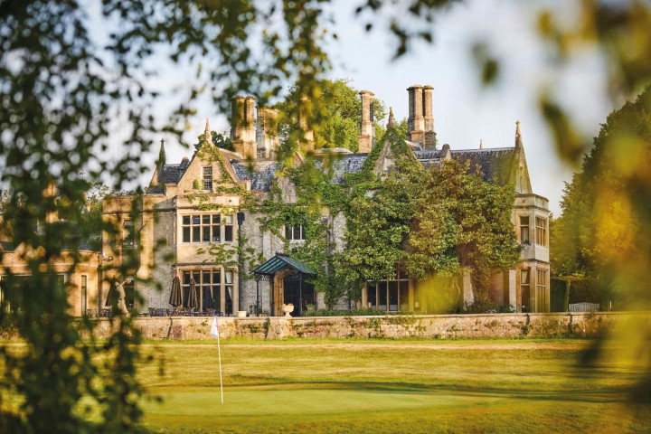 Foxhills Club & Resort - Staines-upon-Thames