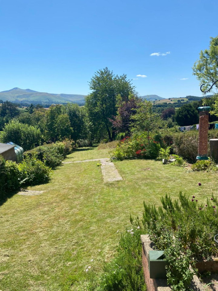 Brecon With Spectacular Views - Brecon