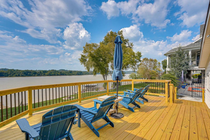 Waterfront Vacation Rental Near Louisville! - Charlestown, IN