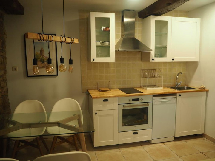 Piso Con Encanto En La Parte Vieja. - Hondarribia