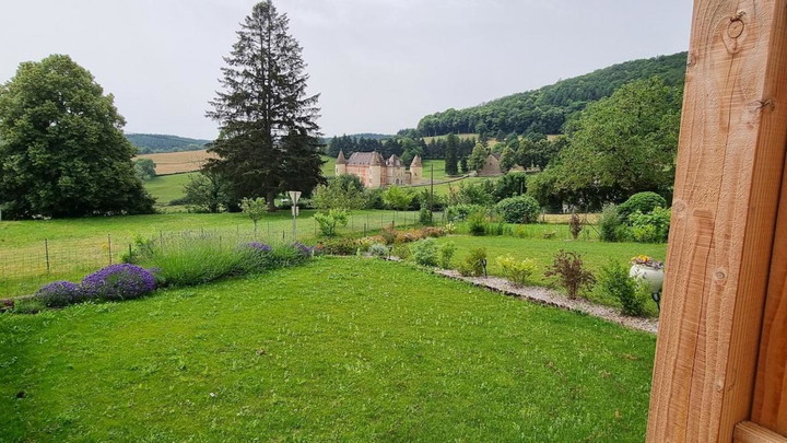 Le Coquelicot, Maison Au Calme Dans Le Morvan - Lac des Settons