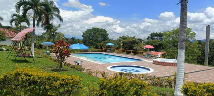Finca Hotel Tradicion Cafetera - Quindio