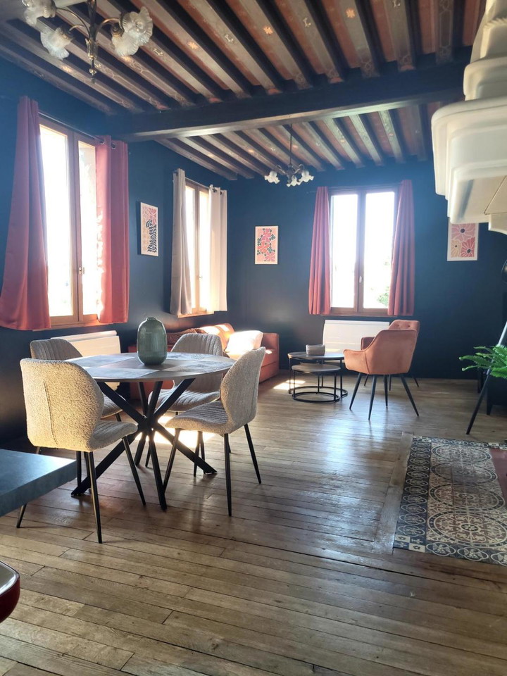 Appartement En Centre Ville - Bernay