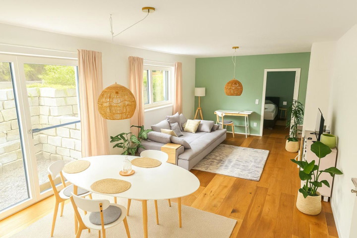 Ruhetraum 80 - Helles Design-apartment Mit Terrasse Parkplatz & Self-check-in - Bavaria