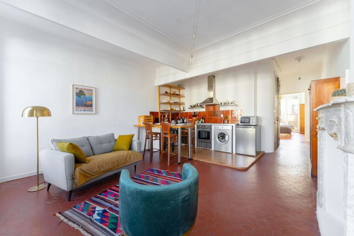 Superbe Appart, Central, Petit Balcon & Vue Place - Marseille