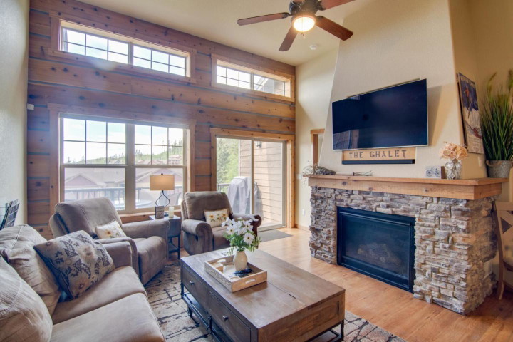 Winter Park Chalet W/ Hot Tub + Free Shuttle! - Colorado