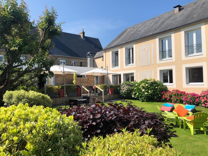 Logis Hôtel Restaurant Le Gue Du Holme - Manche