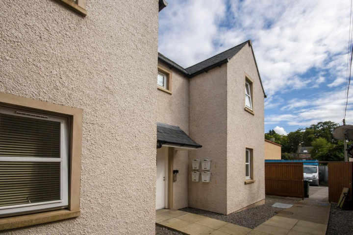 8 Varis Apartments - Forres