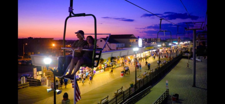 Aire Apartments 1 & 3 Bedroom Jersey Shore Premium Beach House - Seaside Heights, NJ