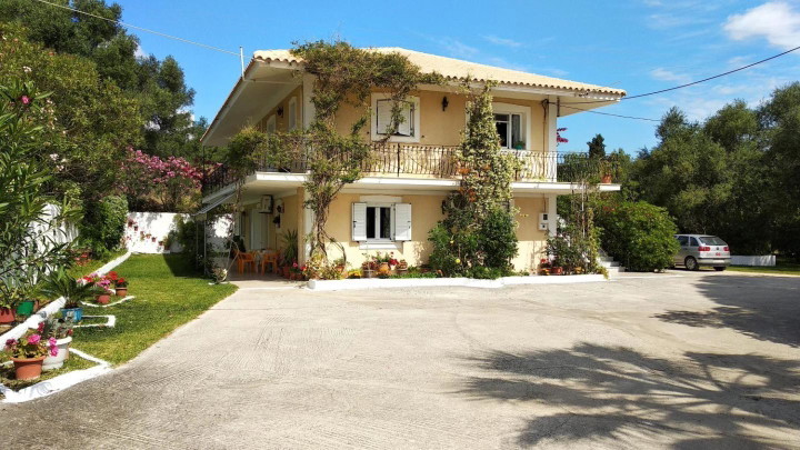 Polymnia Apartments - Cephalonia
