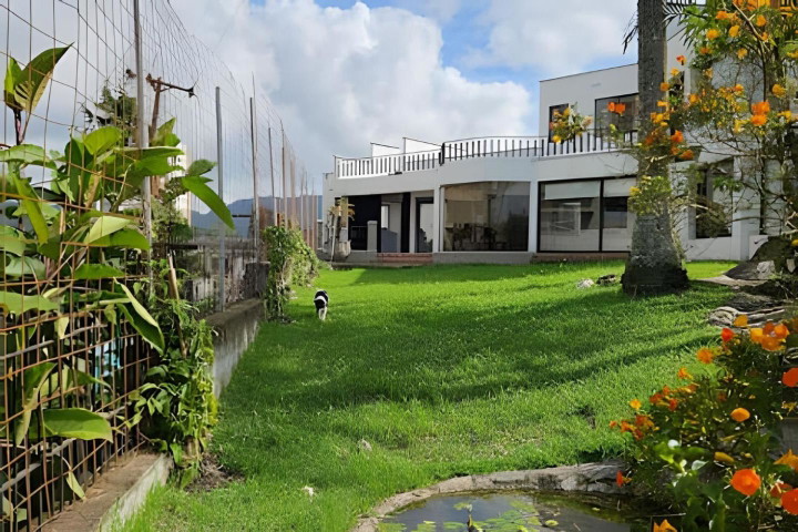 Casa Campestre, Ubicación Central - Manizales