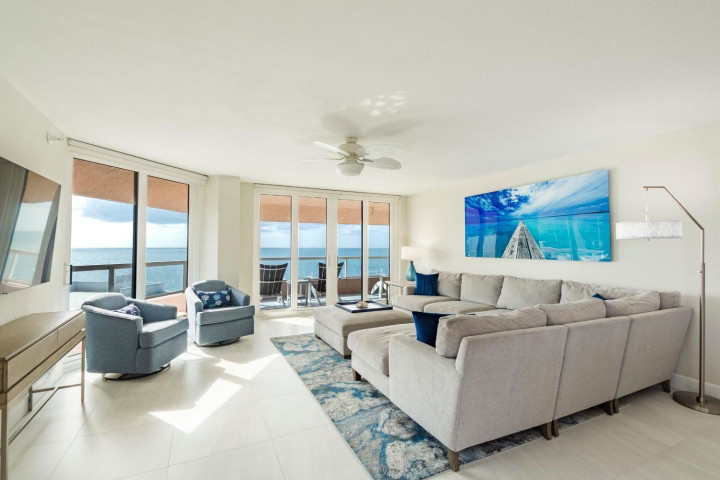 Steps To Beach & Pool - Resort Amenities Galore! - Dunedin, FL
