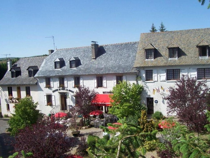 Auberge De Pont-la-vieille - Cantal