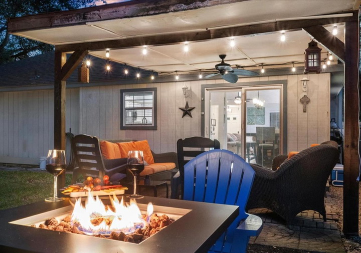 Larnie's Casa - Cedar Park, TX