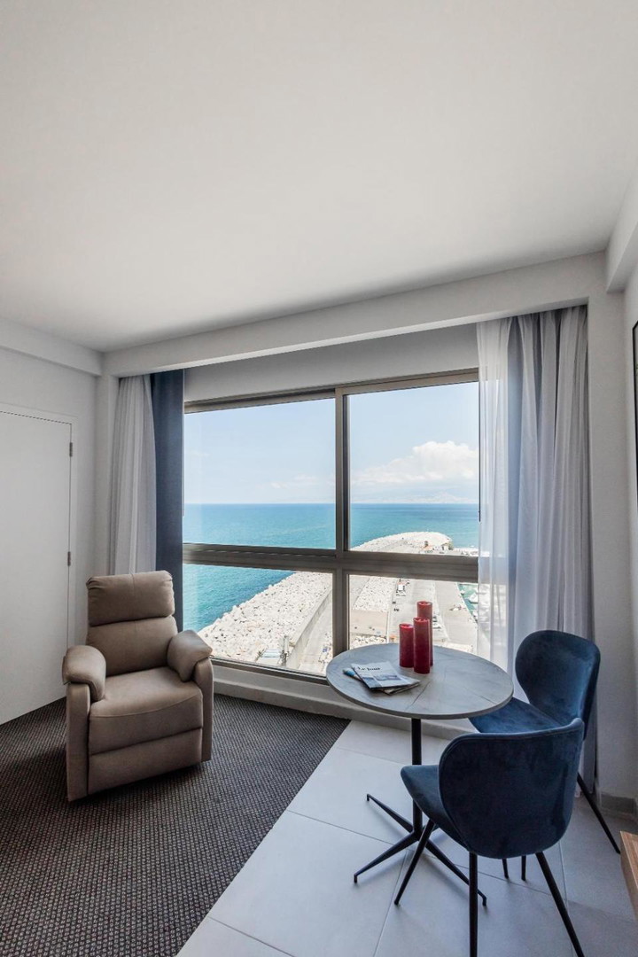 The View - Saint George Hotel - Beirut