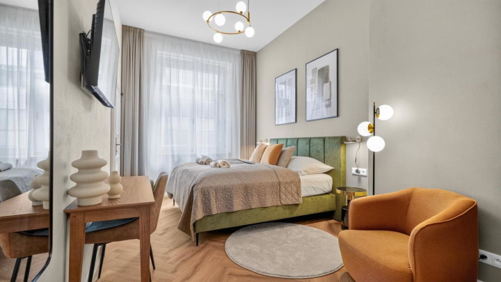 Your Luxury Home In Prague New Town - Praga