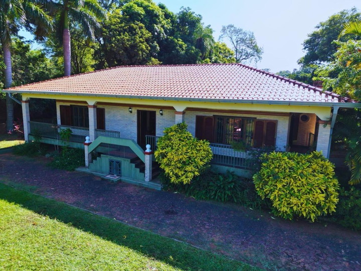 Casa Quinta En ÑEmby - Paraguay