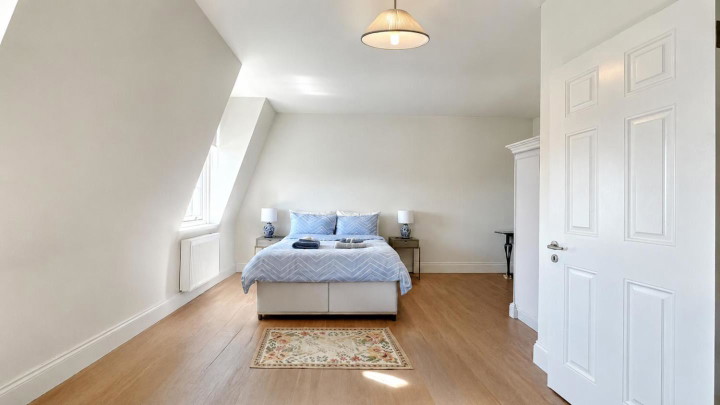 Spacious Guest Studio - En-suite - Central - Calm View - Marylebone