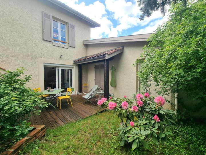 Maison Cosy Avec Jardin Et Terrasse à Saint-galmier - Fr-1-496-292 - Saint-Galmier
