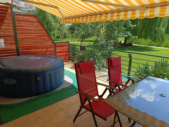 Csiribá Apartman - Cserkeszőlő