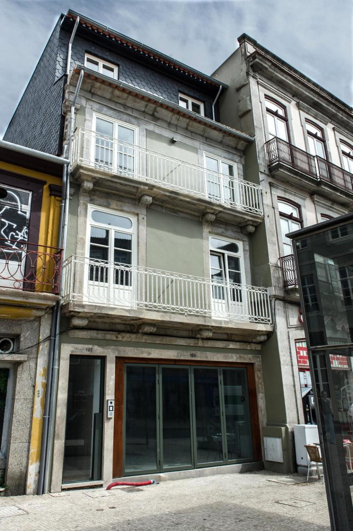 Carmo Cinema Apartments - Porto