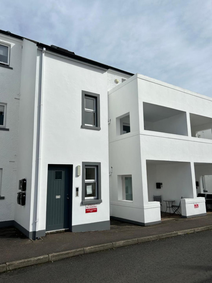 Seaside Marine First Floor Apartment - Ballycastle