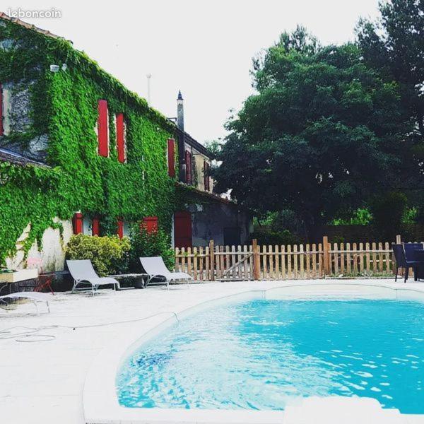 Domaine Les Peupliers - Chambres D'hôtes, Suite Et Table D'hôtes - - Fontaine-de-Vaucluse